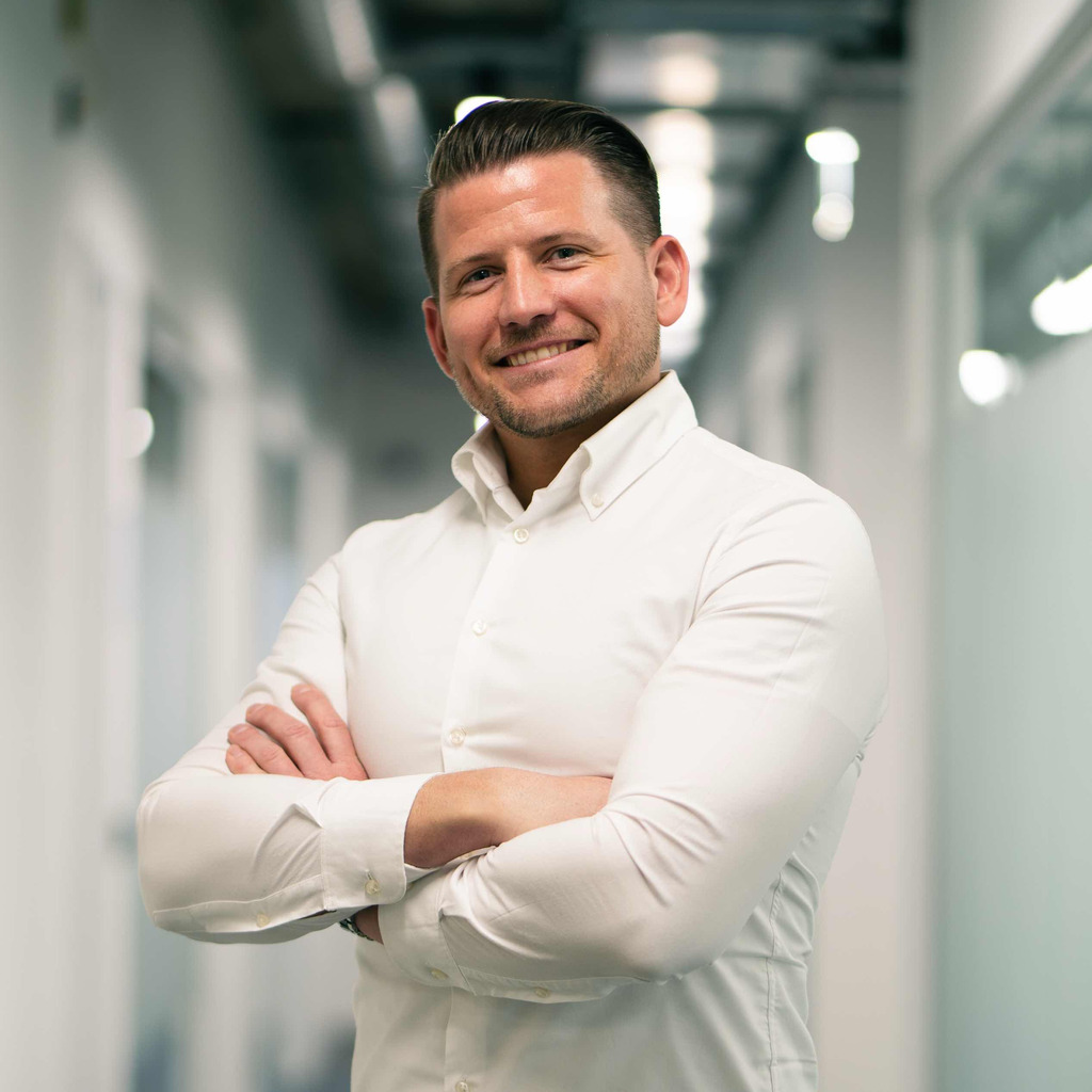 Bernhard Binder - Kaufmännischer Leiter - SGS | XING