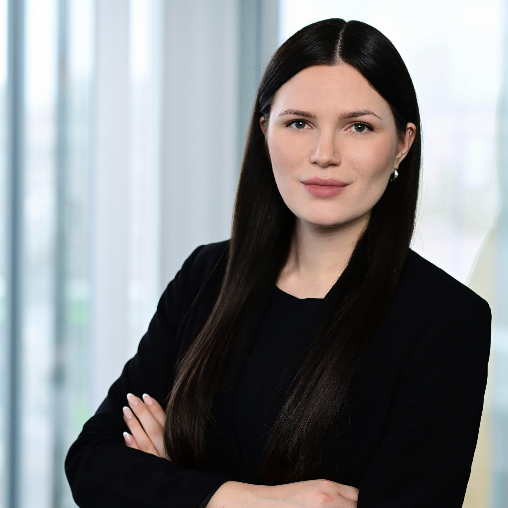 Julia Henning - Weiterbildung zur geprüften Immobilienfachwirtin (IHK ...