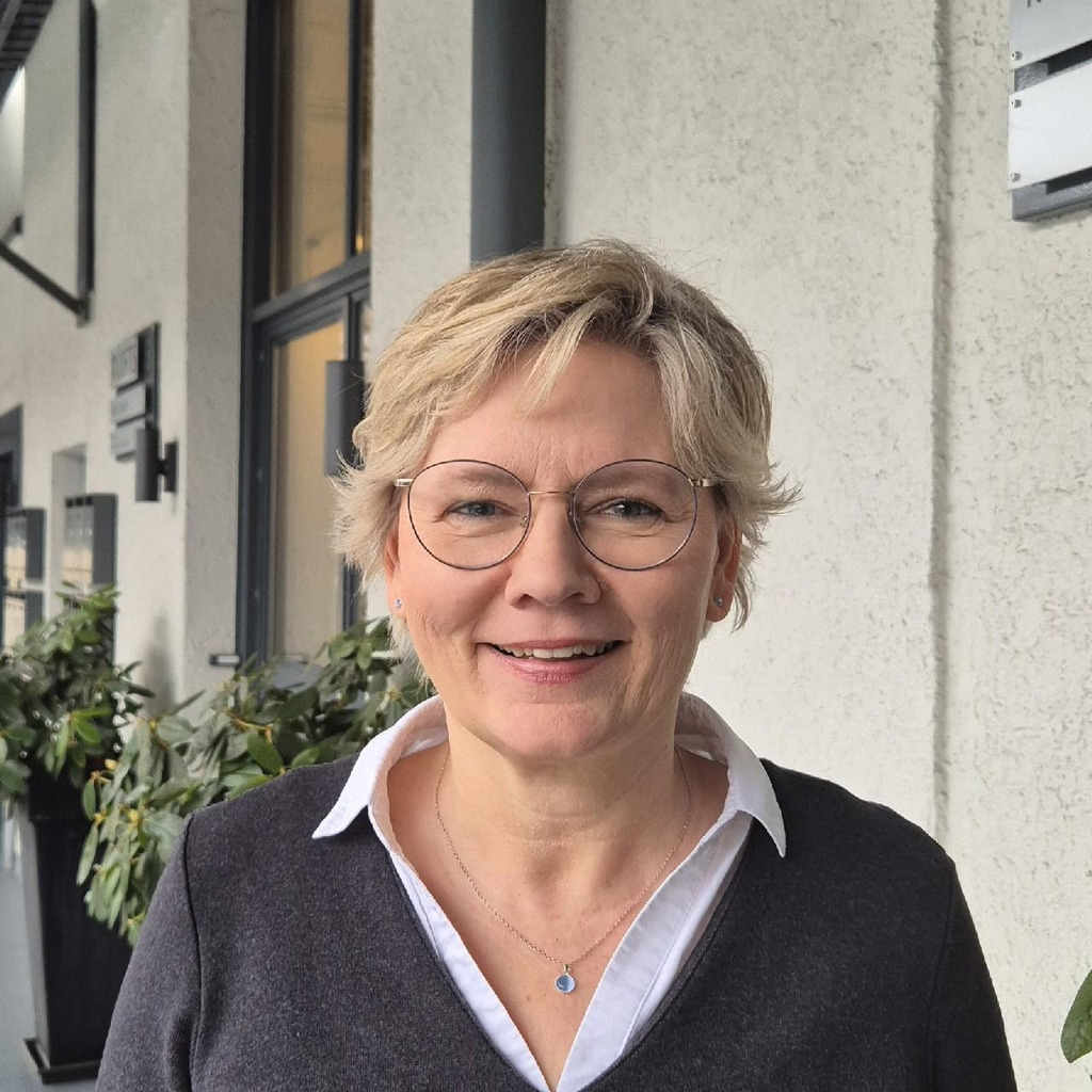 Claudia Wiesner - Assistentin der Geschäftsführung - Jörg Rosenberger ...