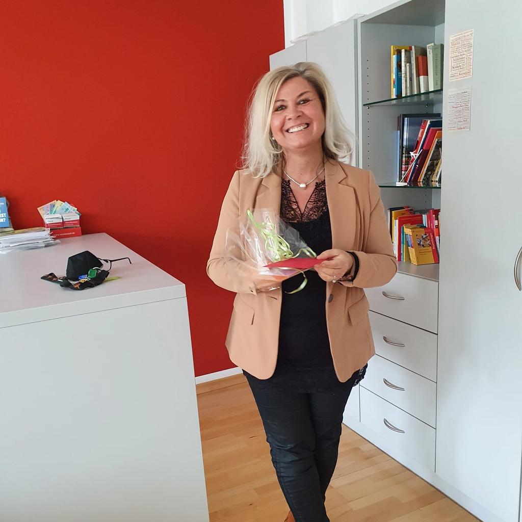 Andrea Fischer - Assistentin der Geschäftsleitung - Kassel Marketing ...