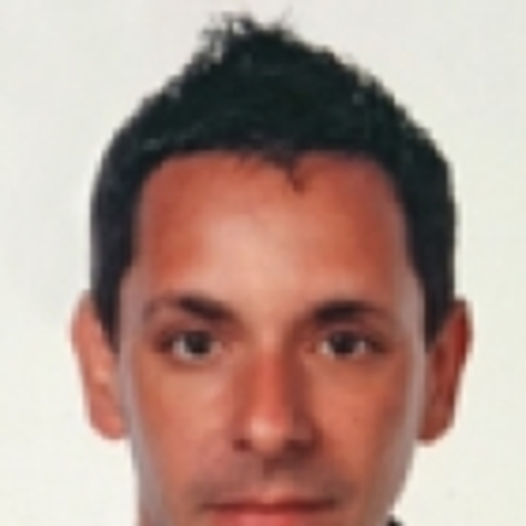 Sacha Walker - Executive Director - Julius Baer | XING