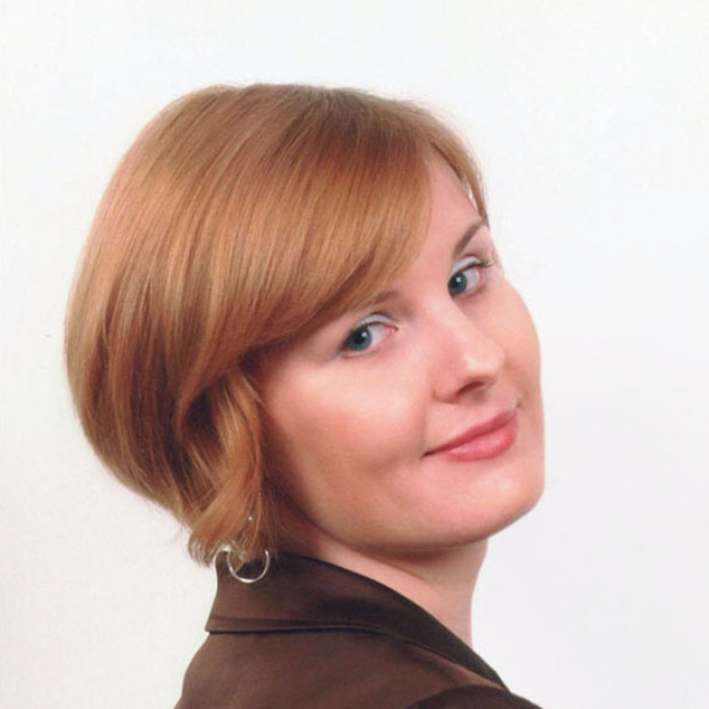 Dasha Wagner - Graphic Designer - DM Design Collection (USA) | XING