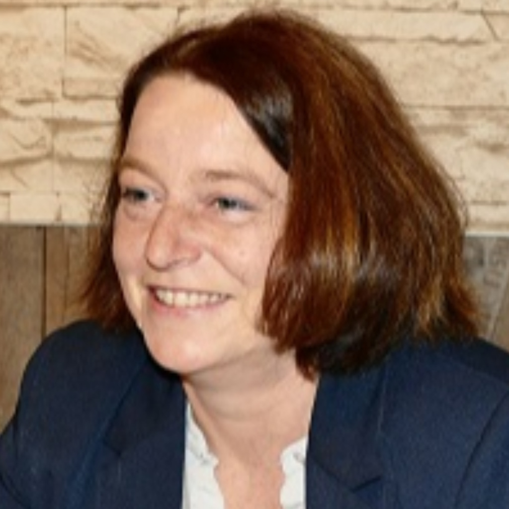 Nicole Lechner's Instagram, Twitter & Facebook on IDCrawl