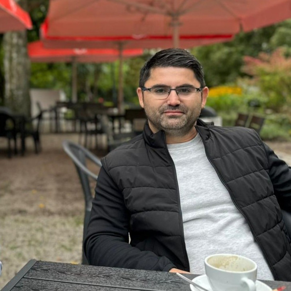 Gzim Ismaili - Accounts Receivable Specialist - Front Logix | XING