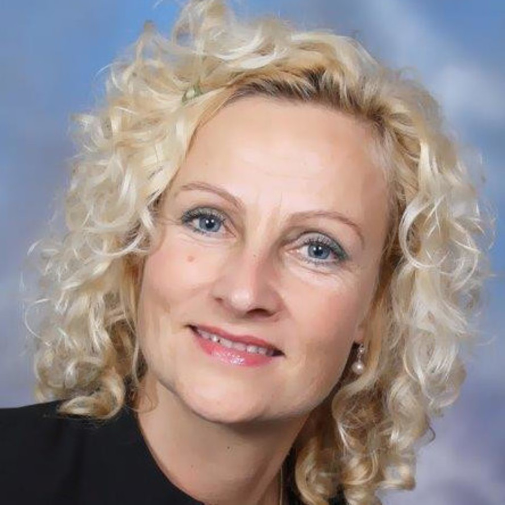 Christine Neumann - Vertriebsmitarbeiter - Scandinavian Tobacco Group ...