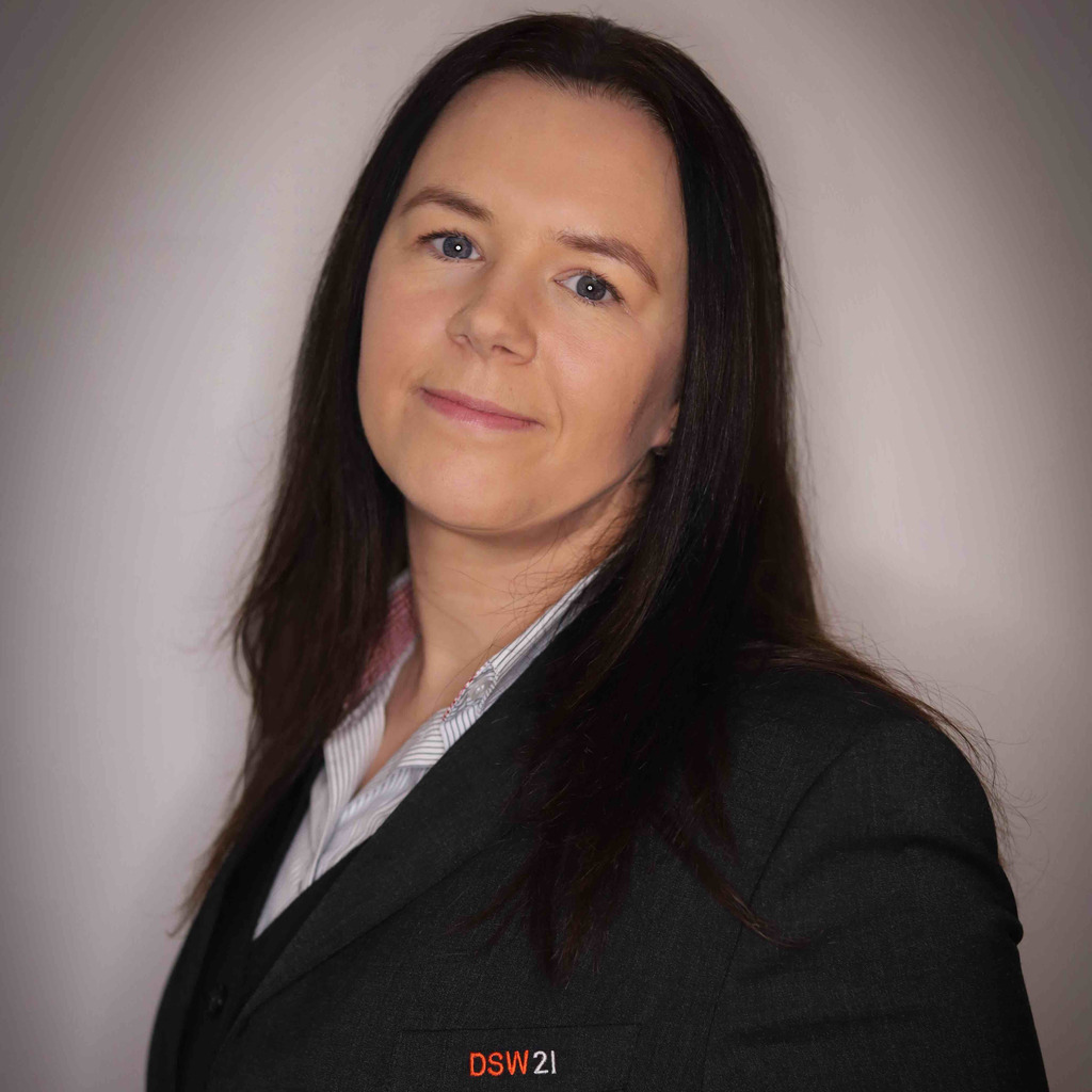 Jacqueline Redtka - Teamleiterin - DSW21 | XING