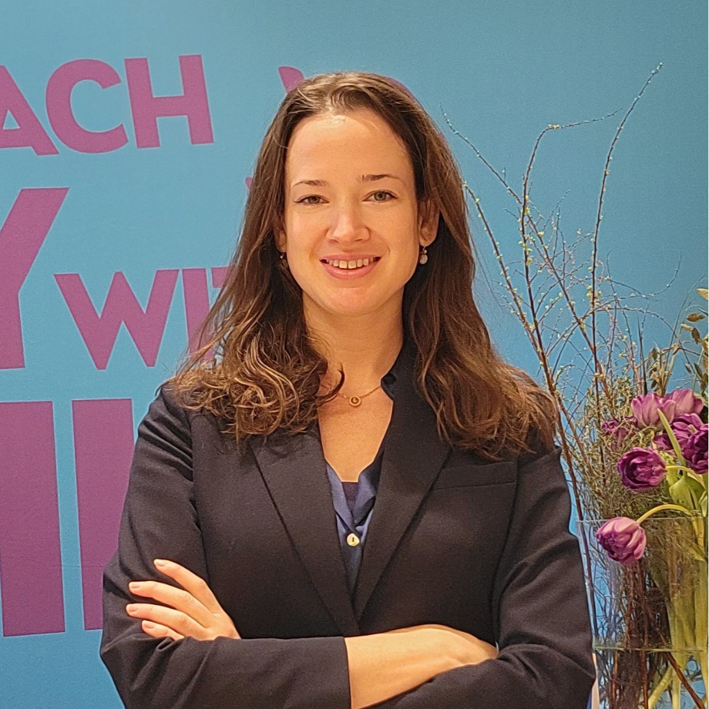 Nicole Hoffmann's Instagram, Twitter & Facebook on IDCrawl