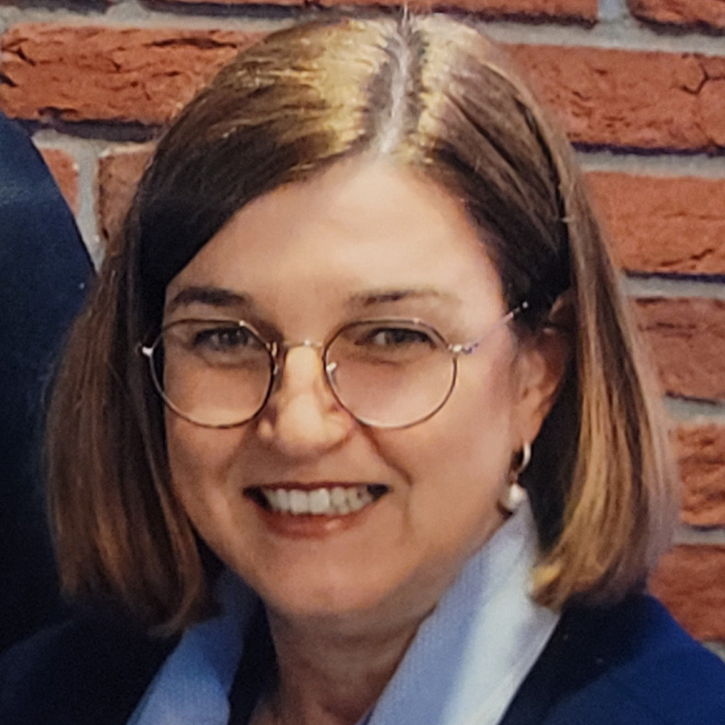 Simone Wenk - Compliance Officer - VR Bank Main-Kinzig-Büdingen eG | XING