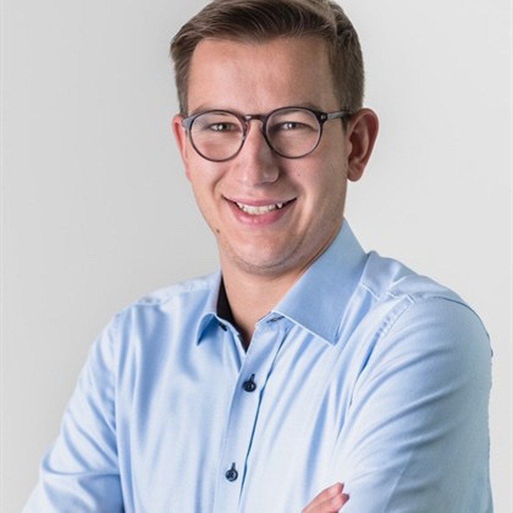 Sandro Pfister - SAP Consultant - FIS Informationssysteme und ...