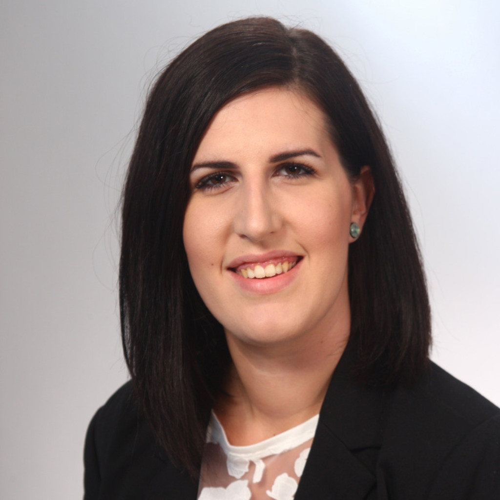 Sarah Ewert - Hauptsachbearbeiter / SB g.D. - Jobcenter Köln | XING