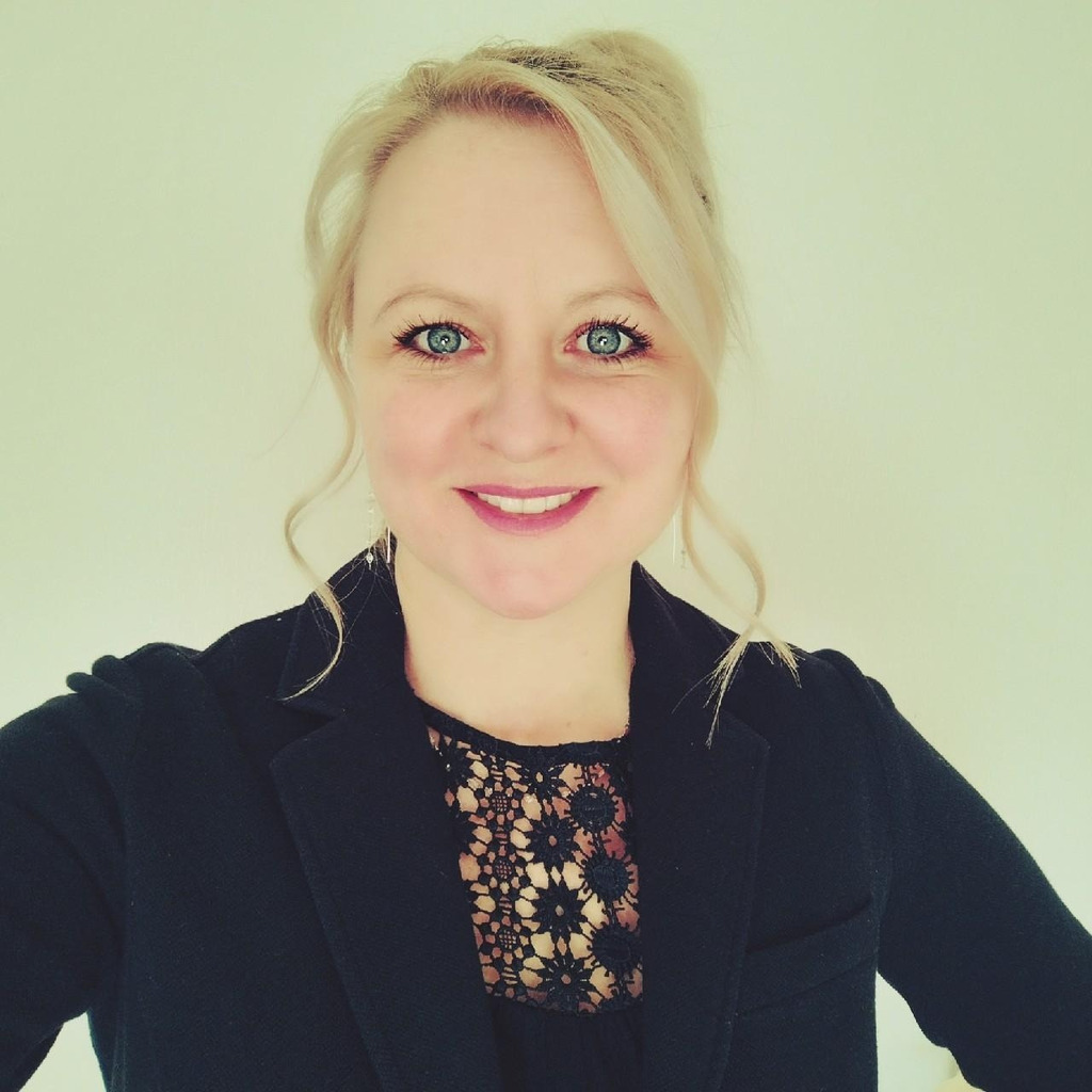 Claudia Rosenberg - Referat Fortbildung - Handwerkskammer für ...