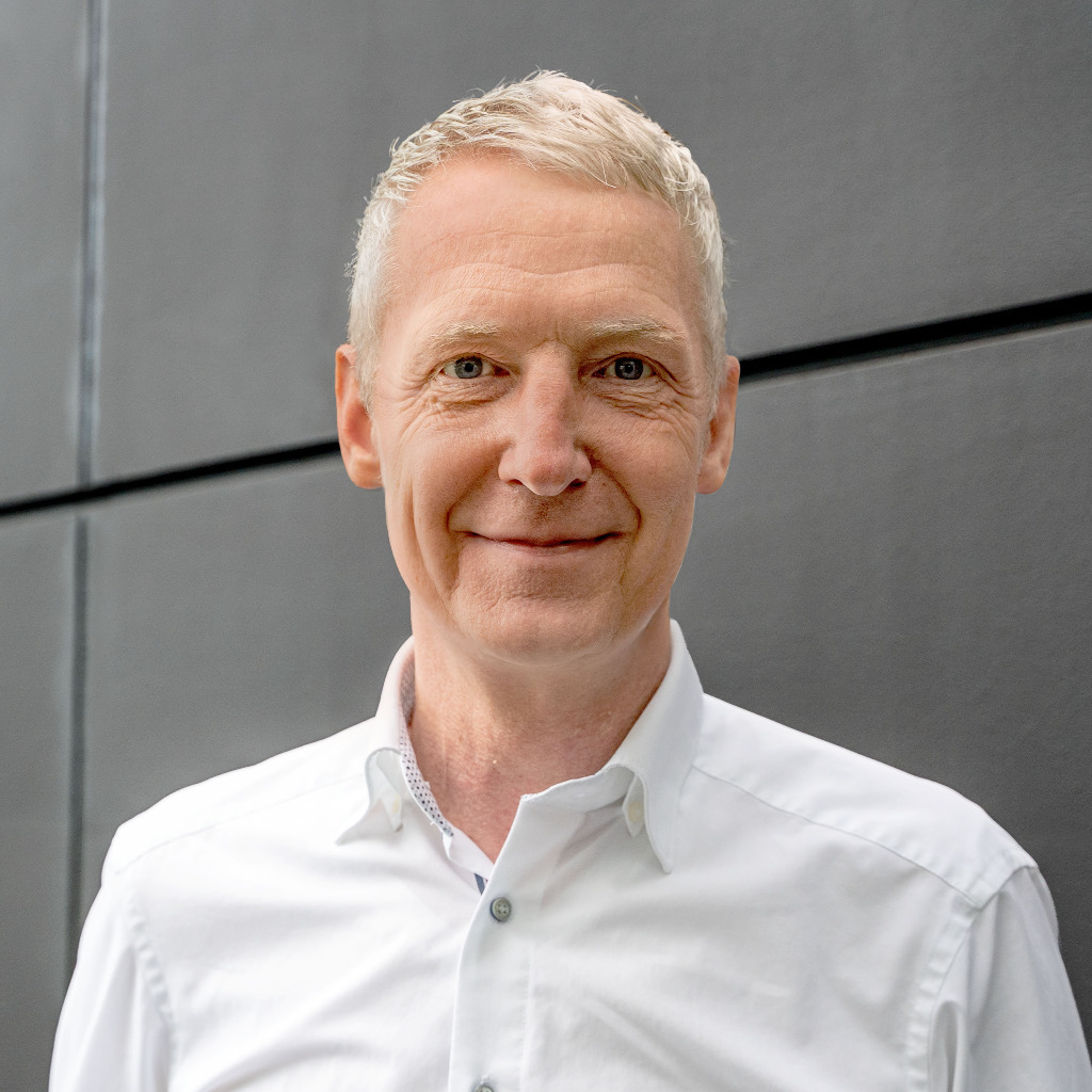 Heiner Basener - Vertriebsgeschäftsleitung - ROMA KG | XING