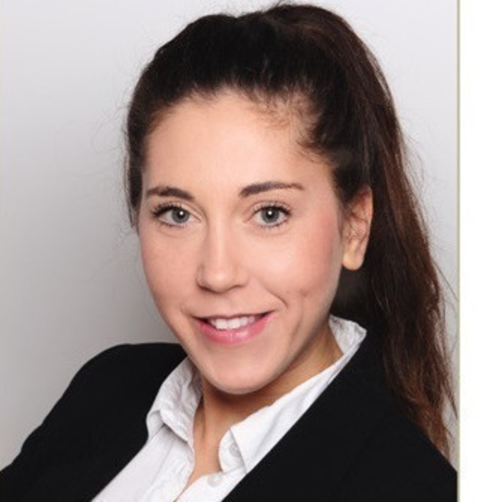 Sabrina Scholz - Teamassistenz Personalmarketing und Recruitment - EOS ...