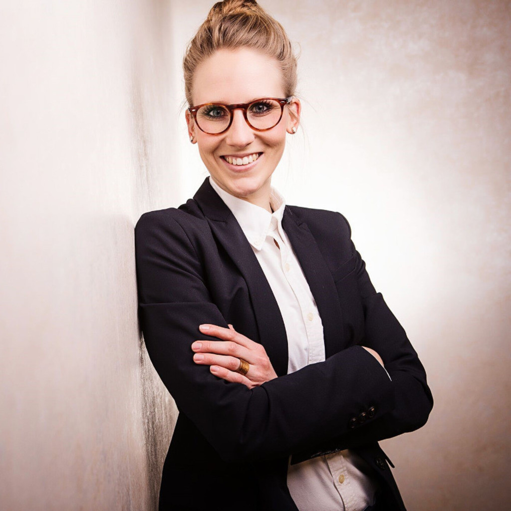 Pia Werner - Expert Social Media - KWS Gruppe | XING