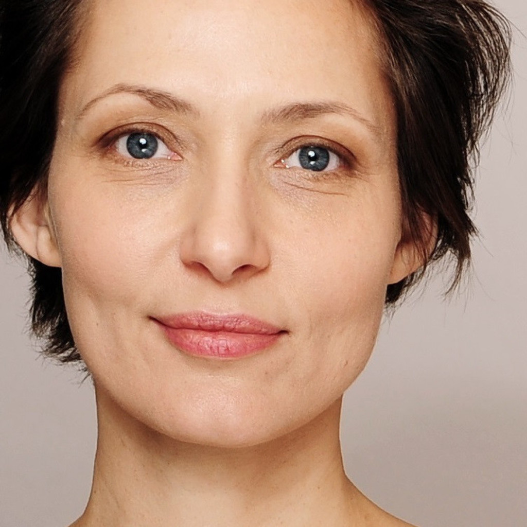 Ina Rudolph - Schauspielerin, Autorin & Coach - DAS SCHÖNE LEBEN | XING