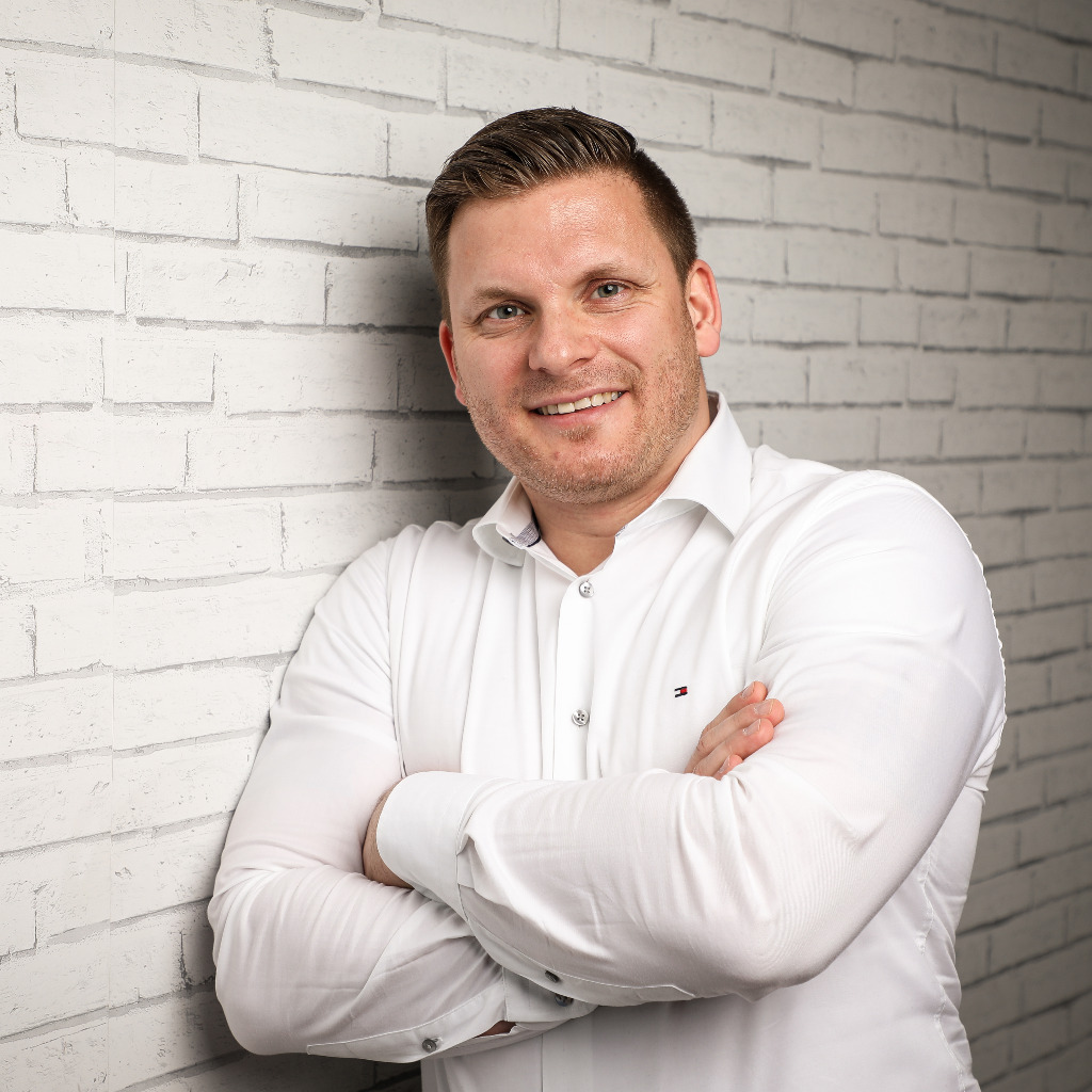 Quade aus Hamburg in der Personensuche von Das Telefonbuch