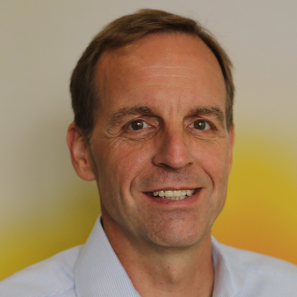 Frank Reuter - Direktor OEM Management Automobil - Celanese | XING