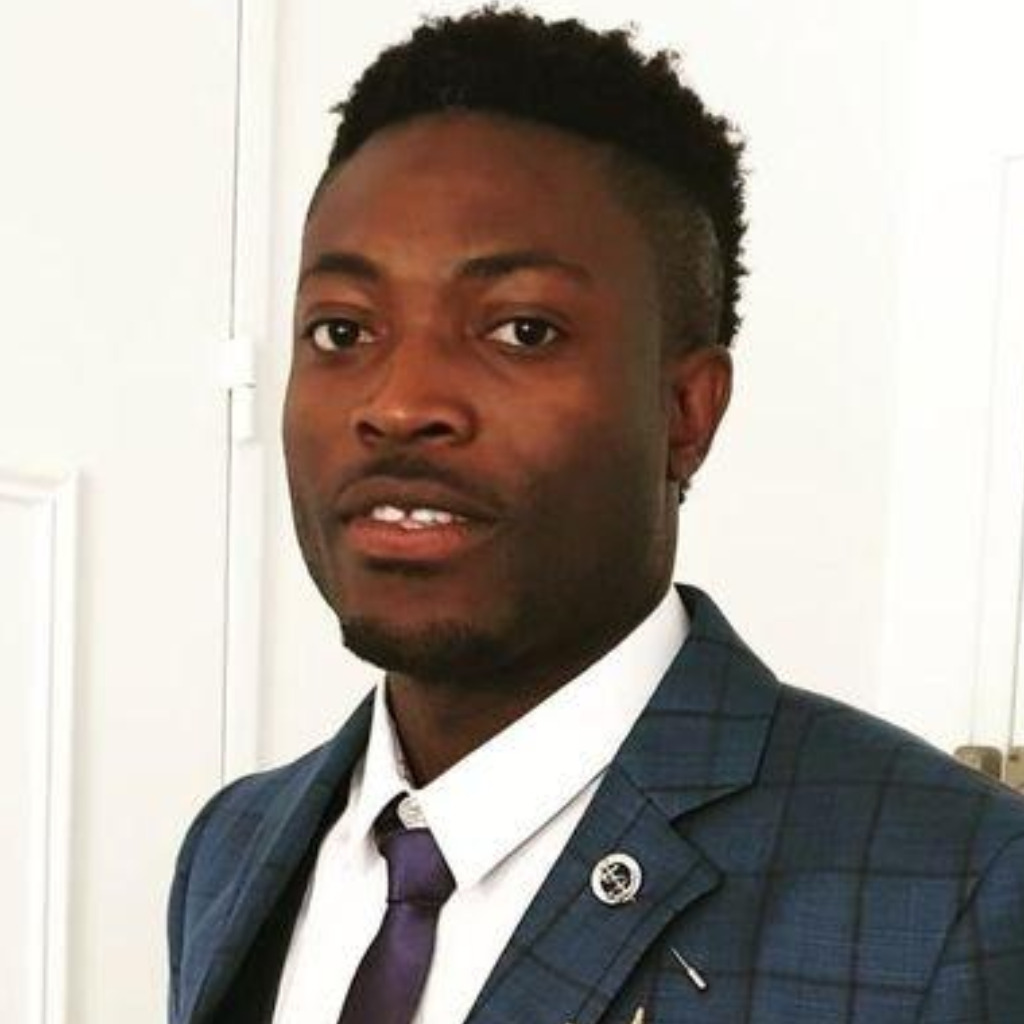 Opeyemi Ajayi: Ausbildung und Berufserfahrung | XING