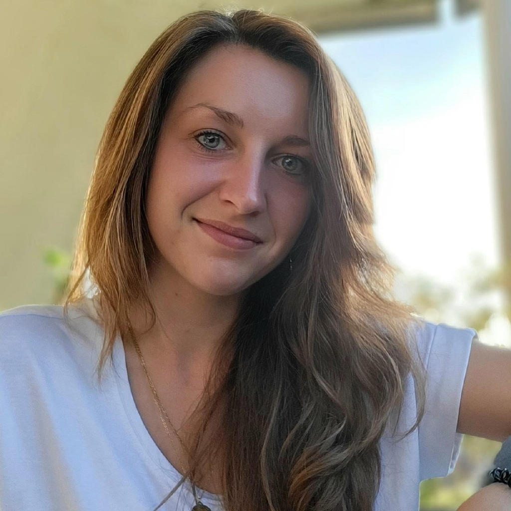 Jessica Back - Großhandelskauffrau - 3 Chem GmbH | XING