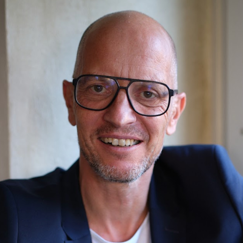 Matthias Mäder - Geschäftsführer - JobIQ AG | XING