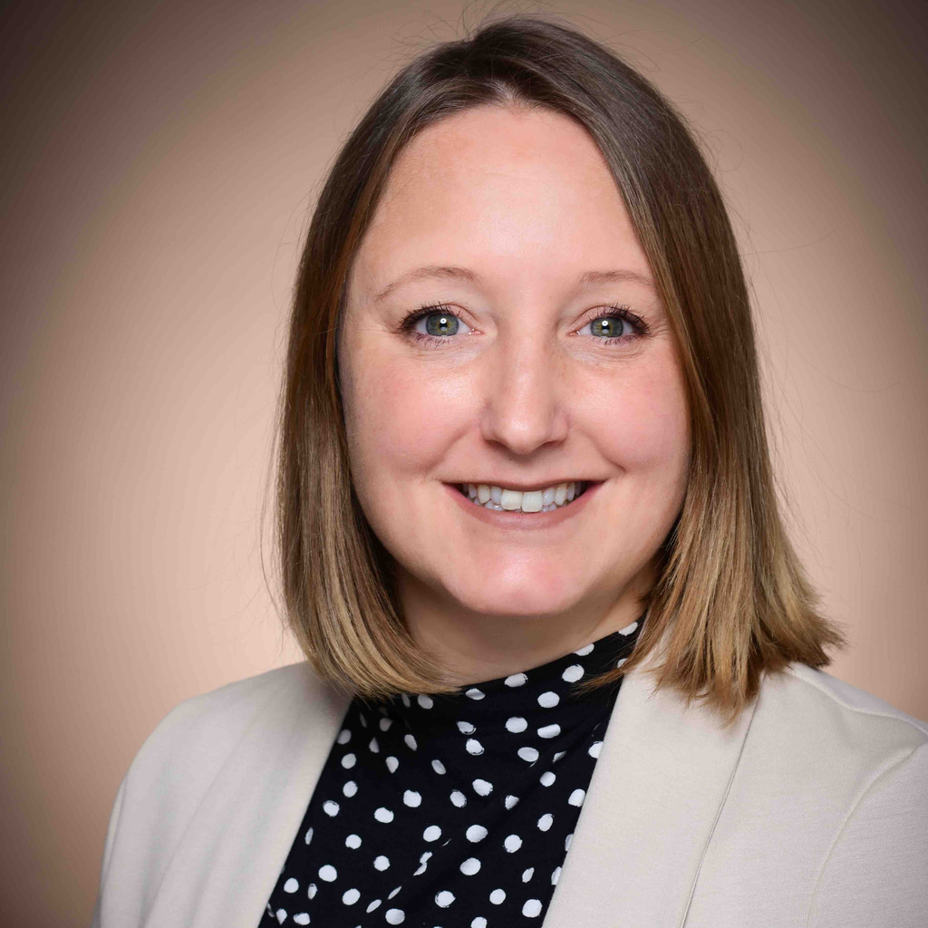 Daniela Schmidt - Assistentin und Sachbearbeiterin - All Sensors GmbH ...