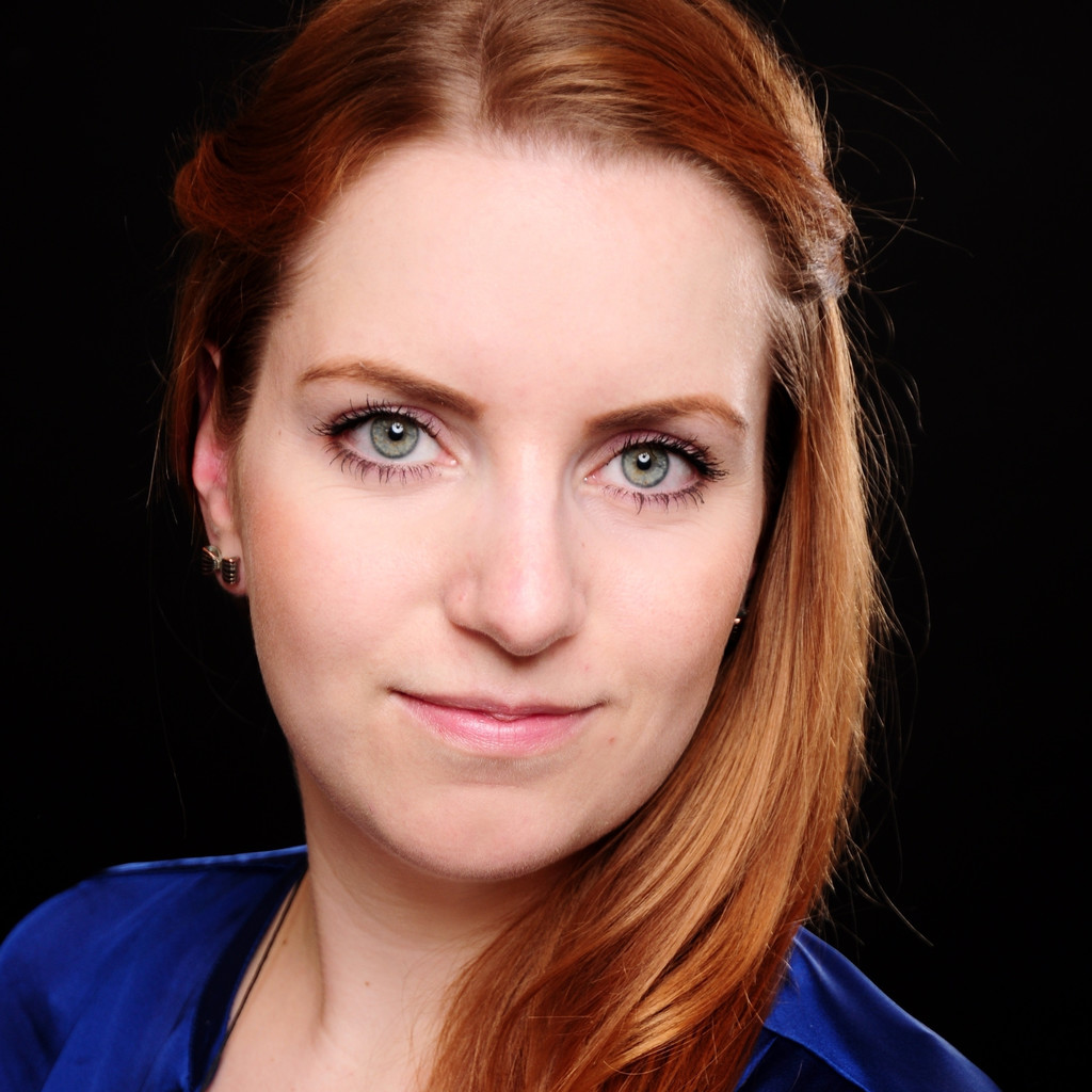 Lisa Neumann's Instagram, Twitter & Facebook on IDCrawl