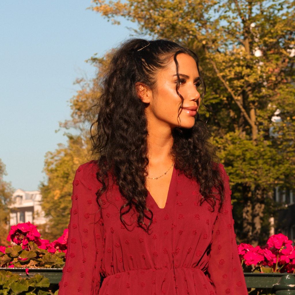 Merve Boztepe - Mediendesign - Rheinische Fachhochschule Köln | XING