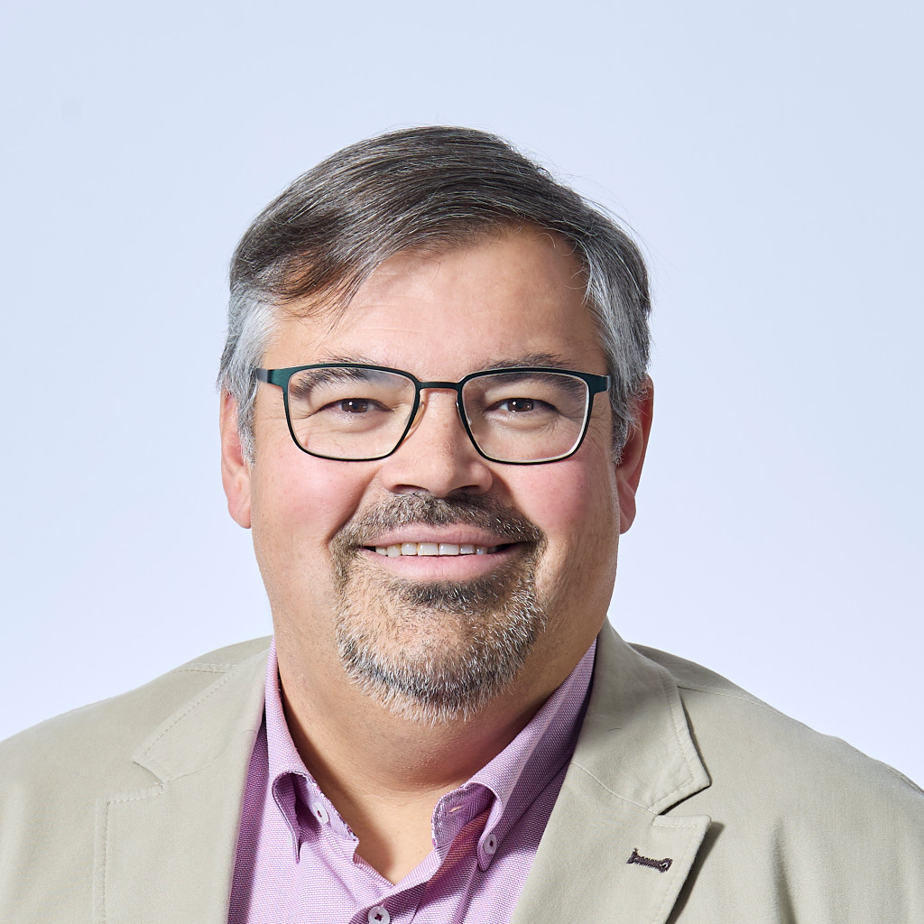 Peter Rippel's Instagram, Twitter & Facebook on IDCrawl