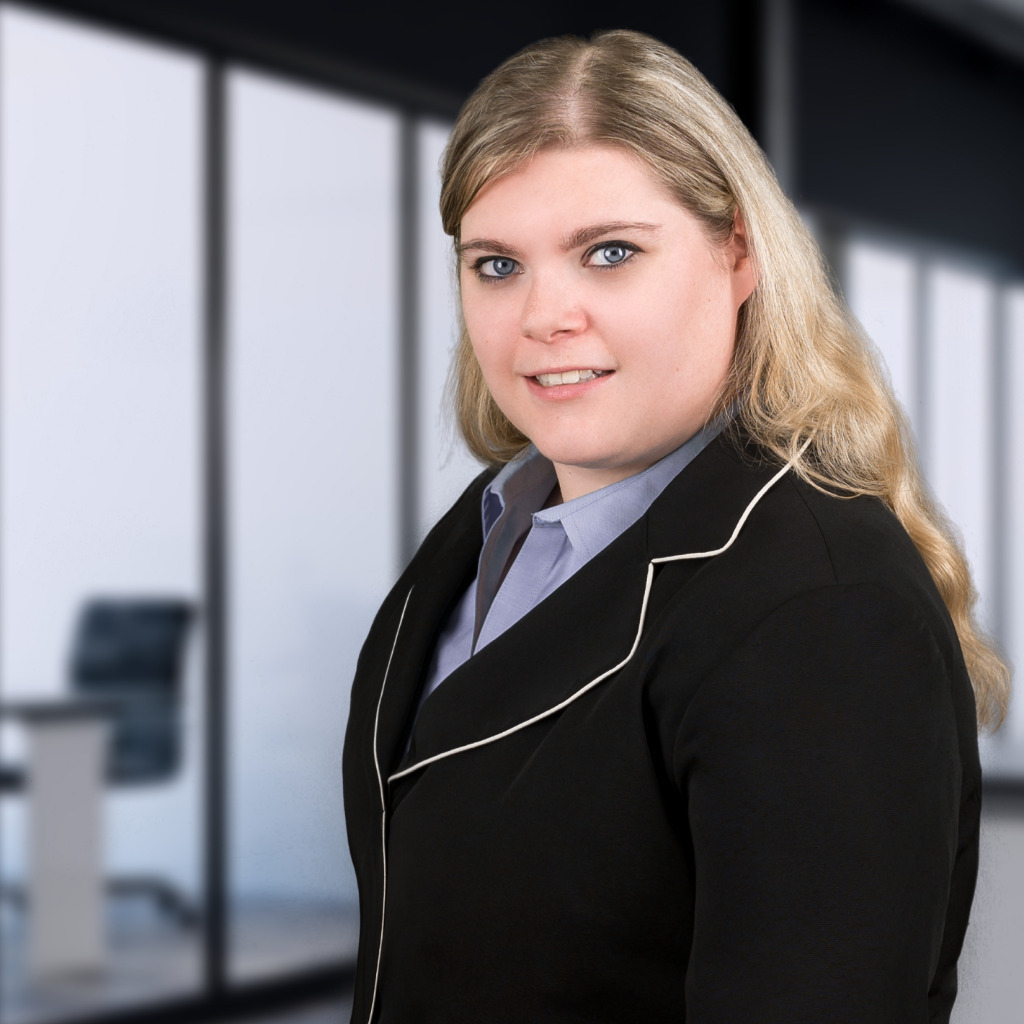 Nicole Schmuck - Lohnbuchhalterin - Plus Advise | Steuerberater ...