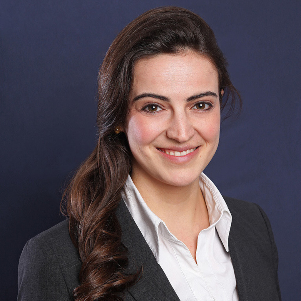 Marie-Louise Knopf - Senior Management Consultant - MHP – A Porsche ...