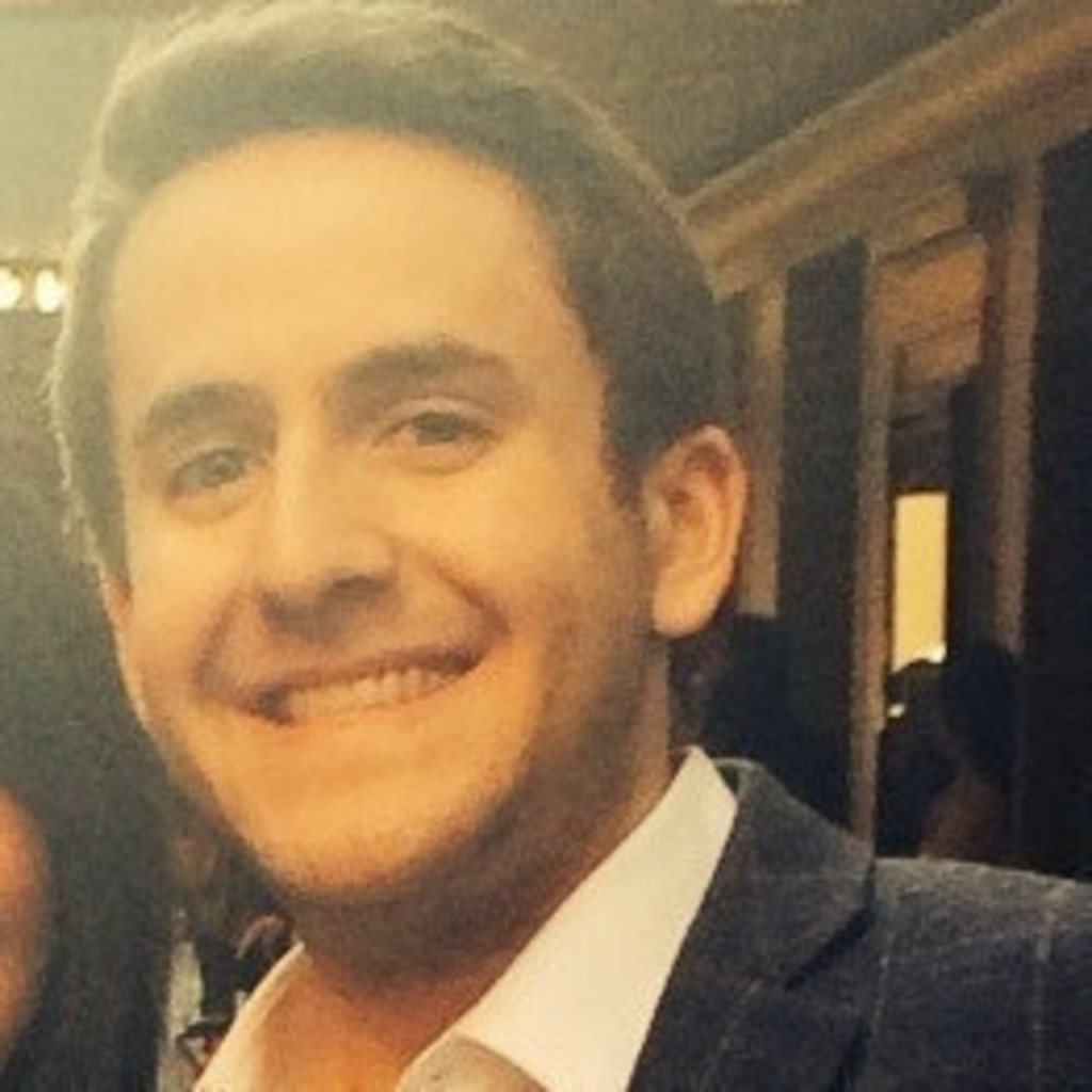 Ari Hoffman - Business Analyst - Moody's Analytics | XING