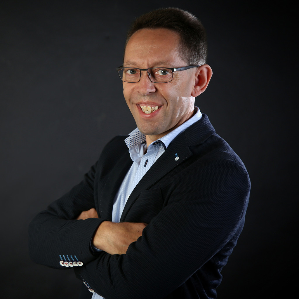 Michael Nikolic - Leiter Brandschutz - HELLA Konzern | XING