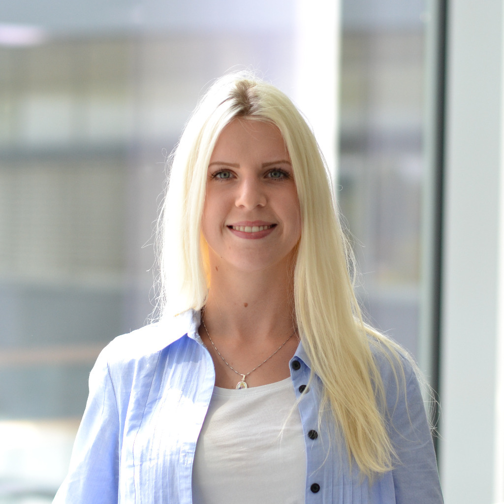 Julia Beer - Bereichssekretärin Bauwerks-Instandsetzung und Gussasphalt ...