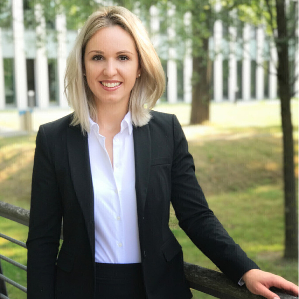 Inna Ackermann - Wirtschafts- und Sozialgeographie - Universität ...