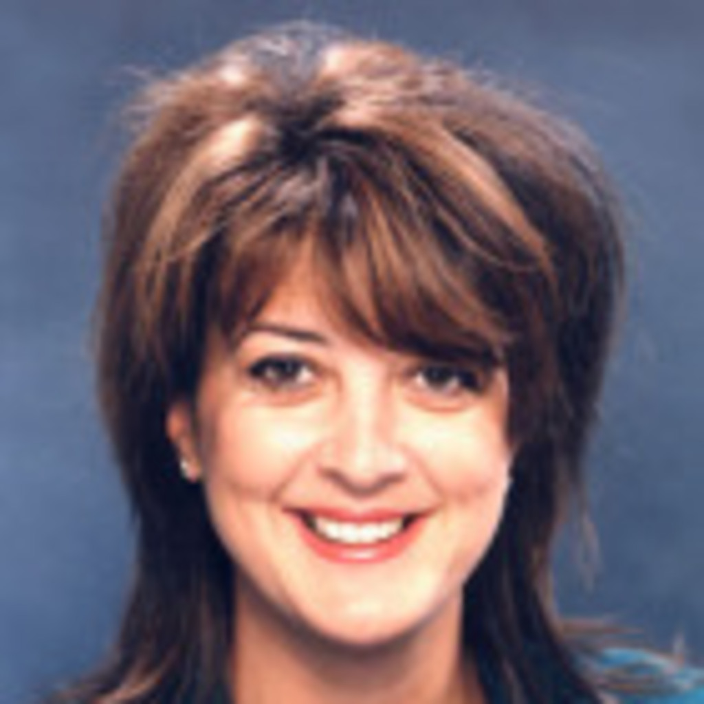 Angela Berg - Operations Manager - Dream University | XING