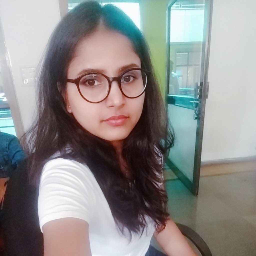 Daksha Tiwari - Master In Fashion Technology - National Institute of Fashion Technology | XING