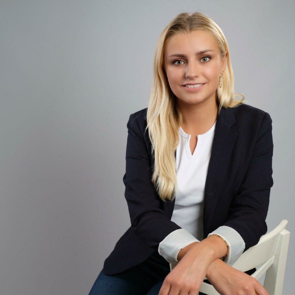 Cara Grauer - Product Owner I Manager Strategic Projects - ista SE | XING