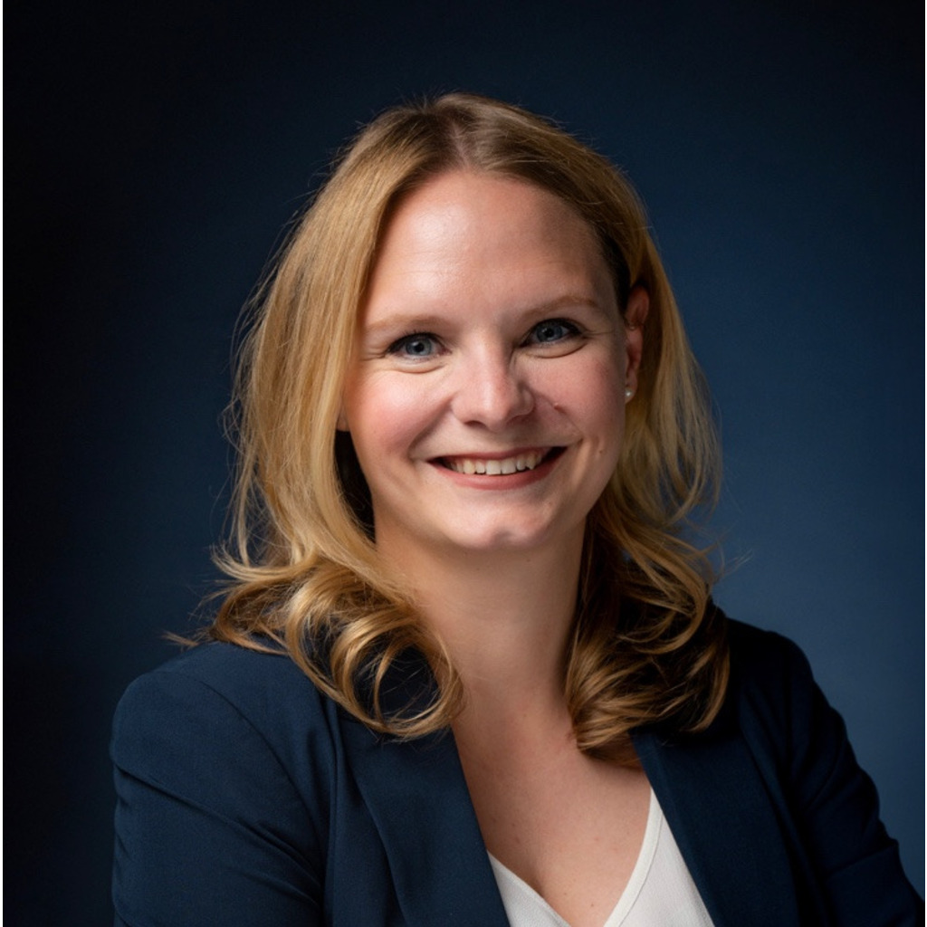 Daniela Duchewitz - Country Head of HR Germany & Austria - The Adecco ...