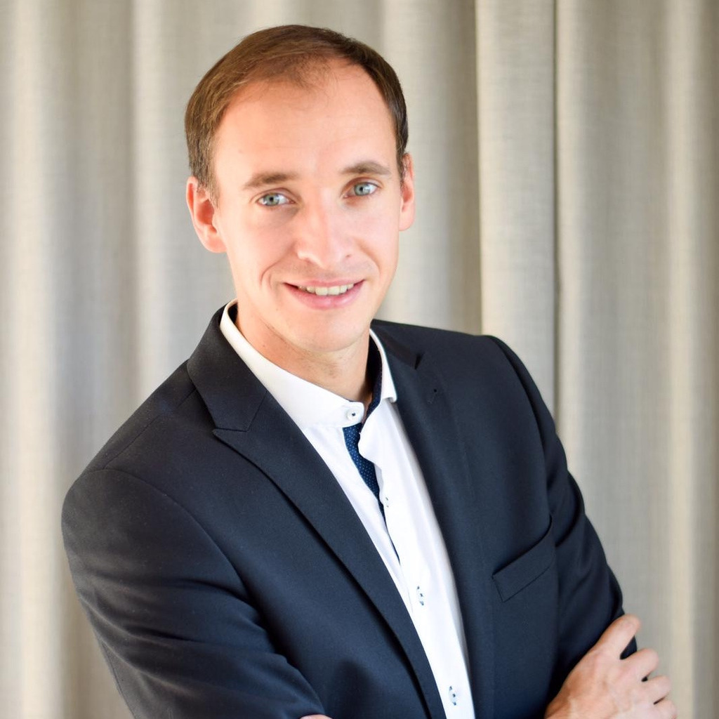 Alexander Strobel - Entwicklungsingenieur - Kässbohrer Geländefahrzeug ...