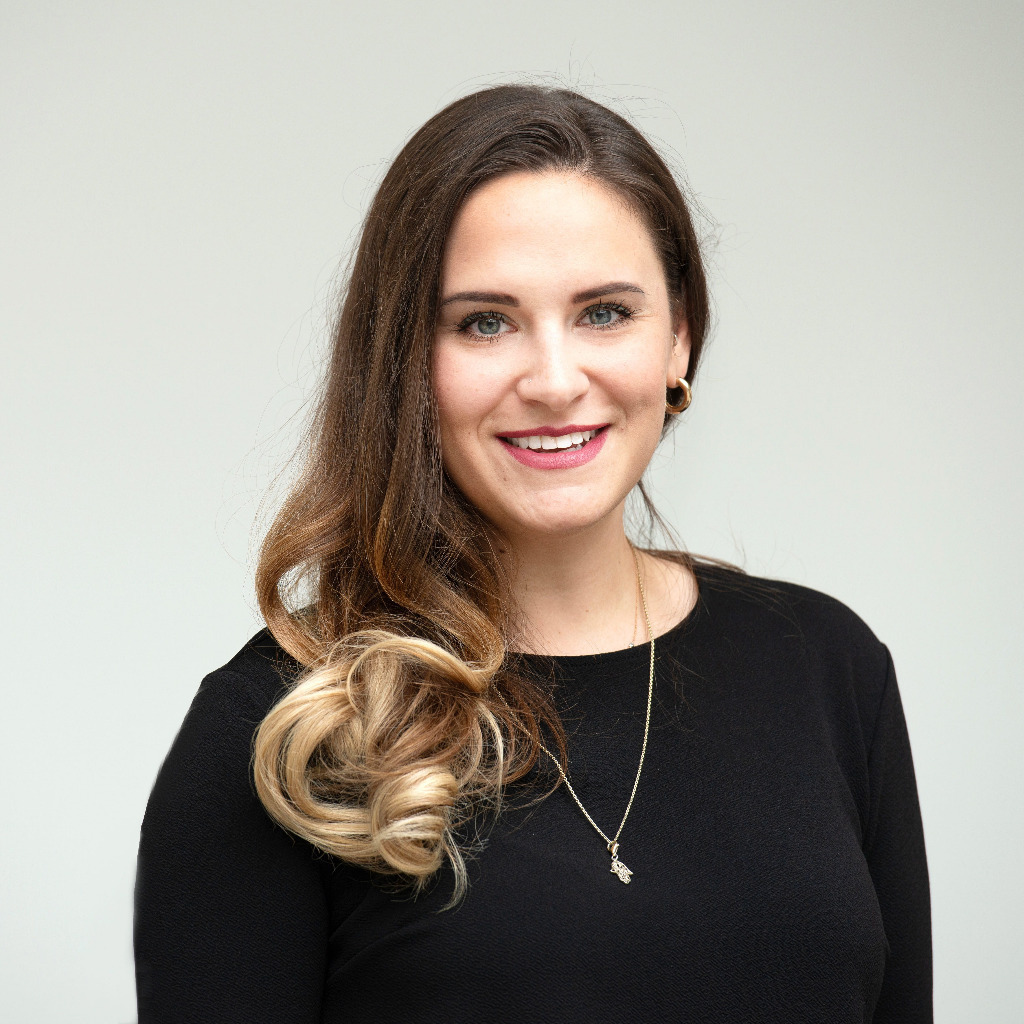 Stella Zuber - Immobilienverkäuferin - Jäger Bau GmbH | XING