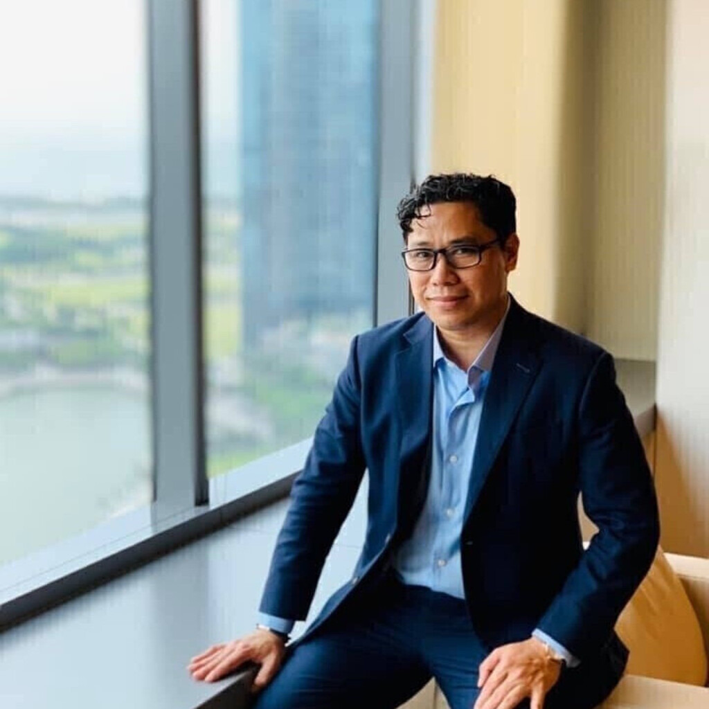 Dr. Steven Nguyen - Financial Analyst - Royal Dutch Shell plc | XING