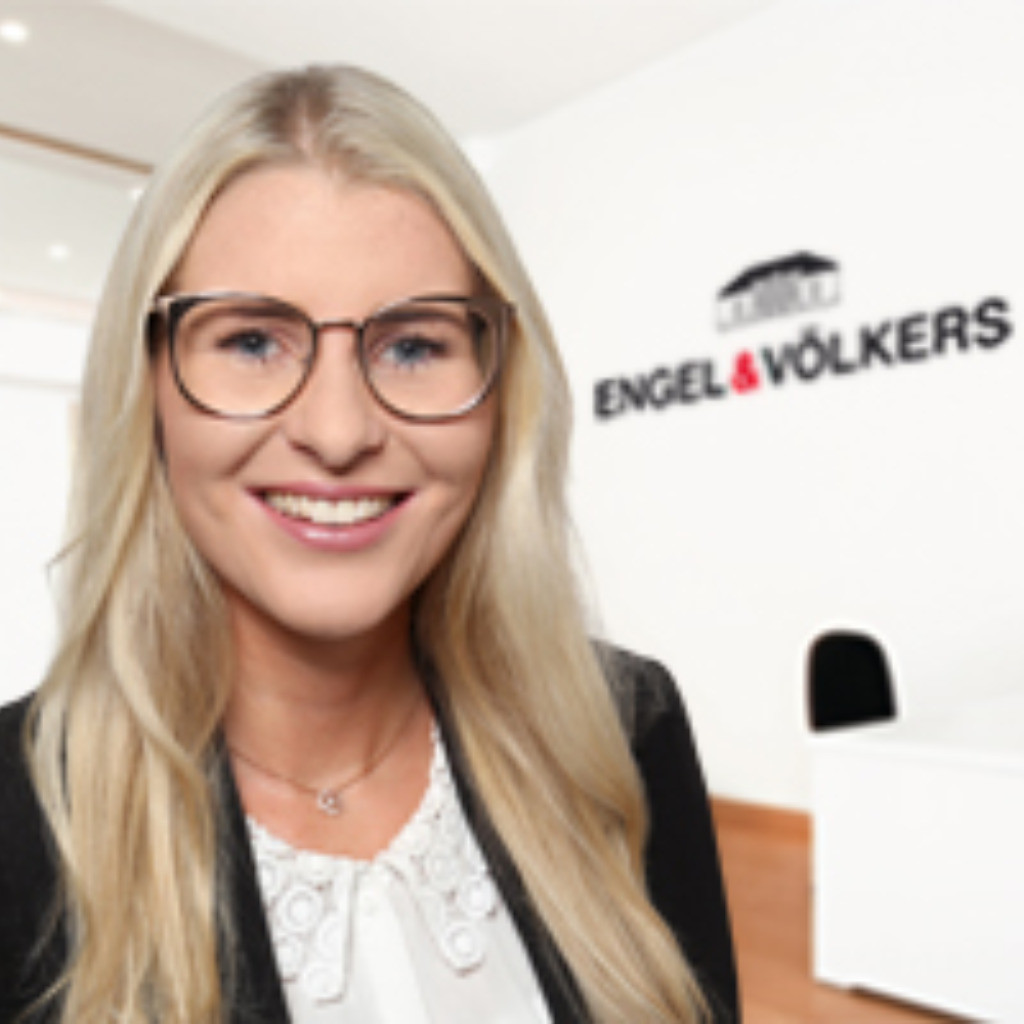 Alina Havenith - Immobilien-Maklerin - Engel & Völkers | XING