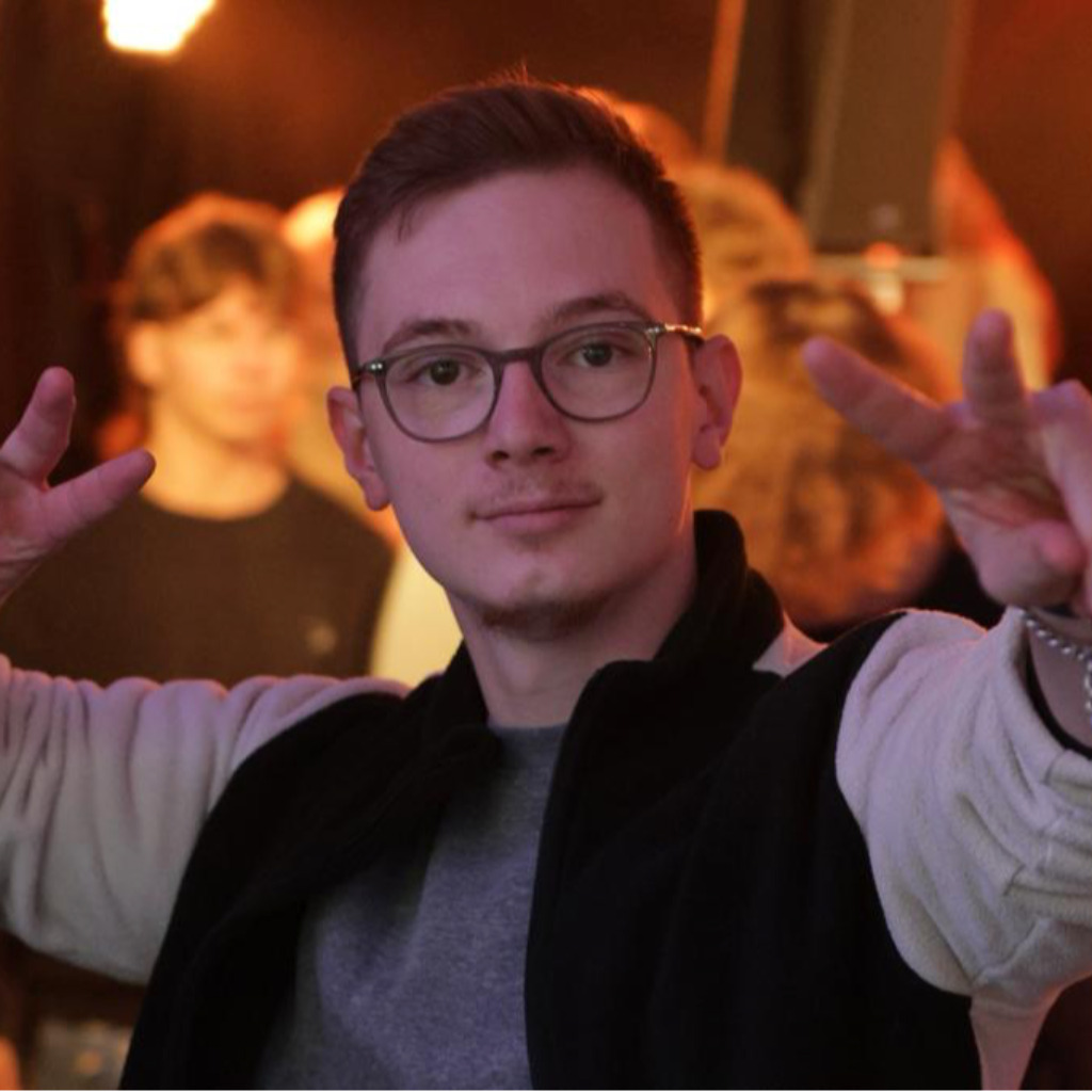 Dominik Tom Dänekamp - Mitarbeiter Vertriebsinnendienst - Nordwest Tore ...