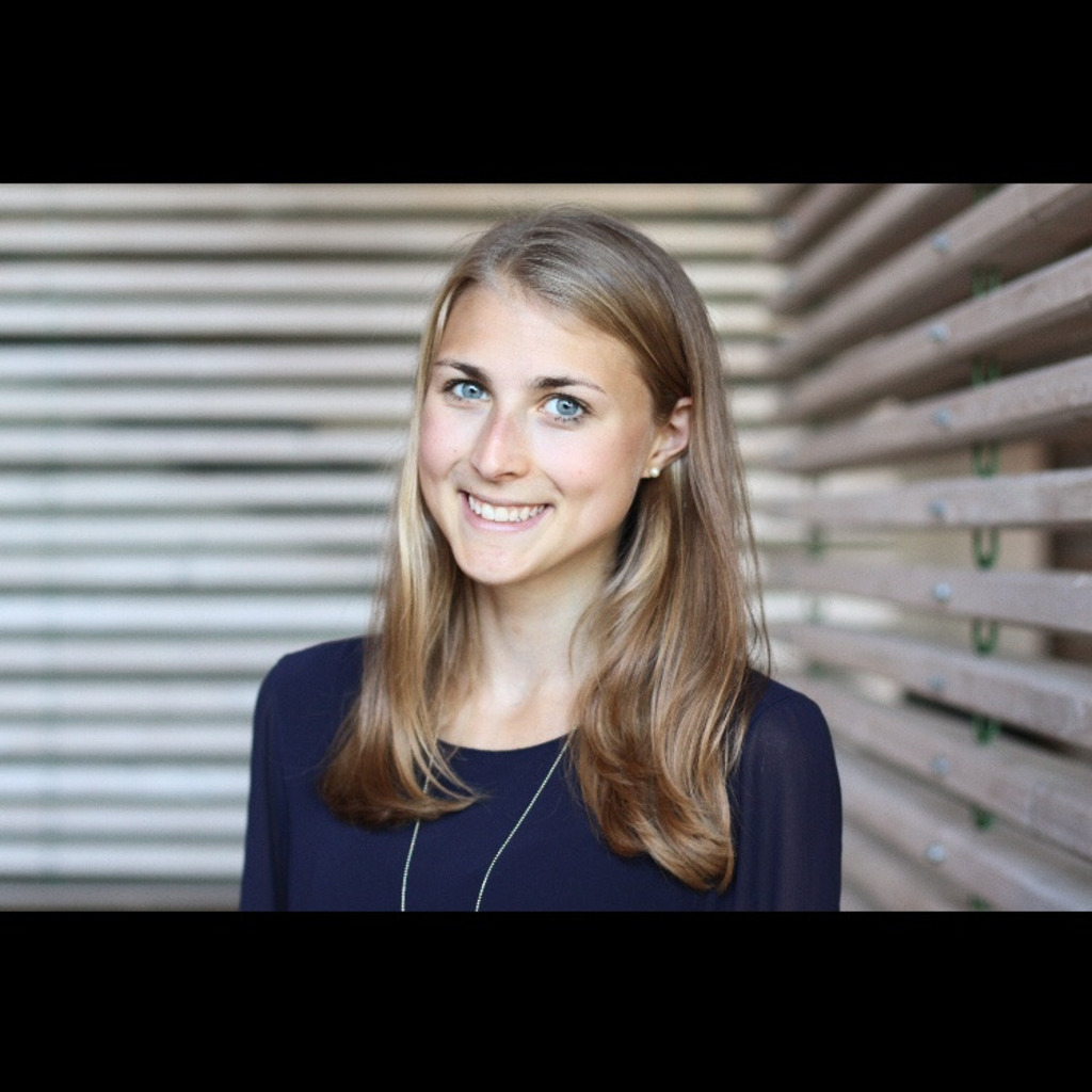 Lisa Walther - Senior Associate Deal Advisory | Strategy | People ...