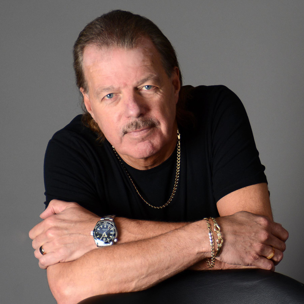 Andy Owen - Chairman & Managing Director - Andy Owen Copy & Creative ...