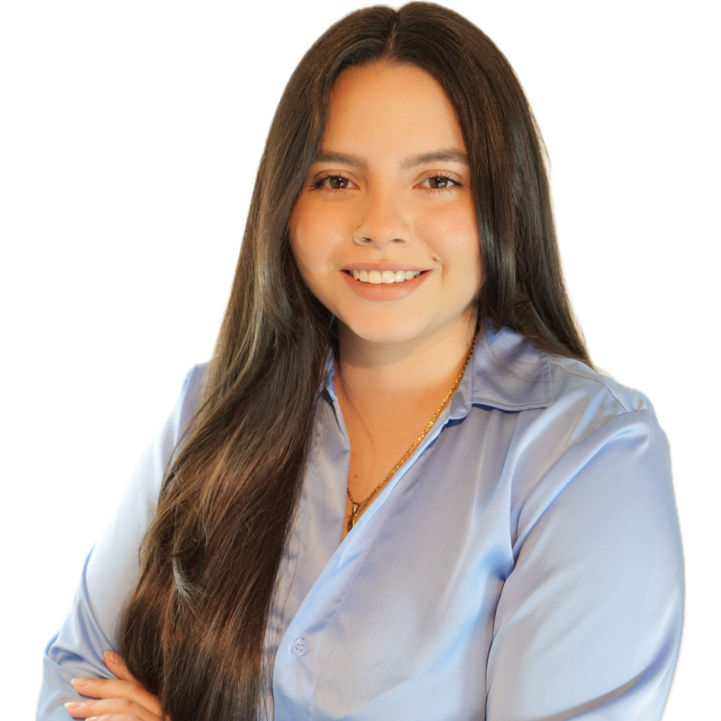 Alexandra Macias Monroy - Sales Assistant - KG ZARA Deutschland B.V ...