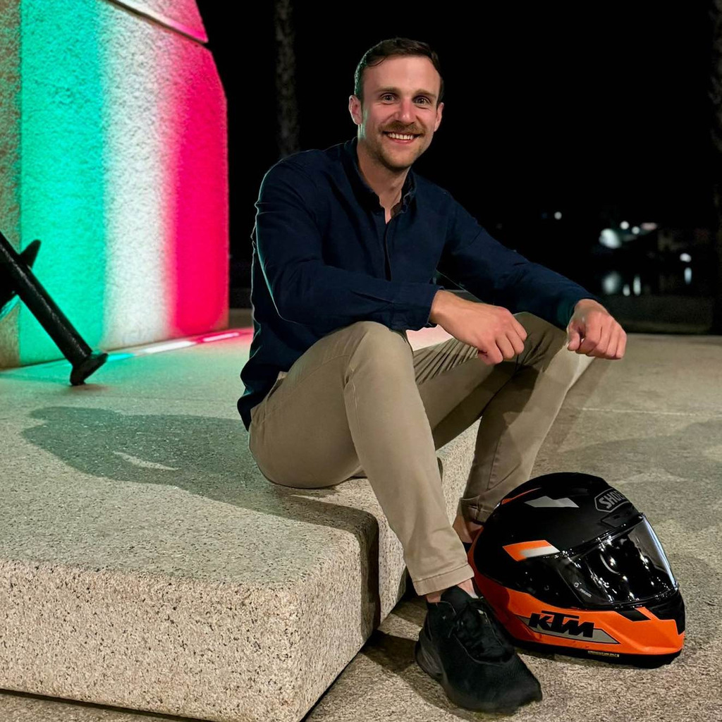 Michael Laux - Entwicklungsingenieur Benchmark & Testing - KTM ...