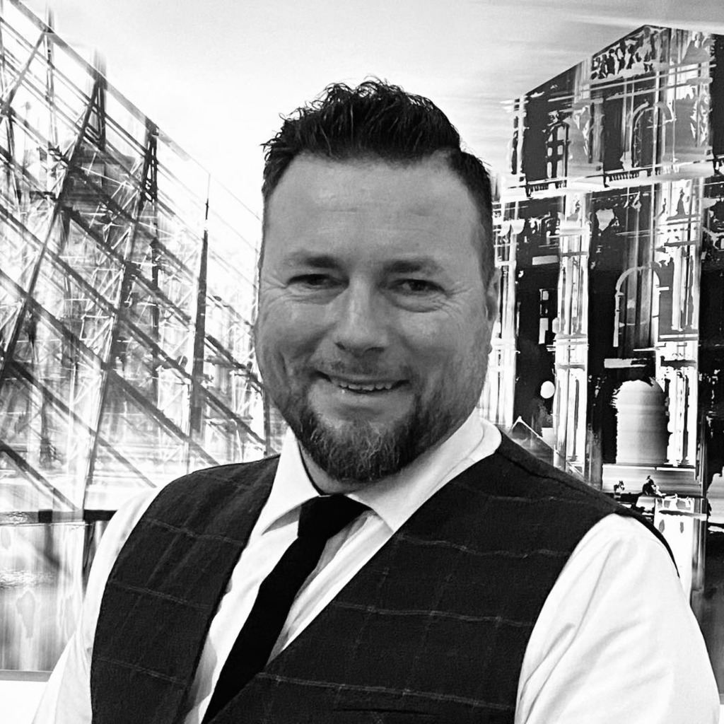 Ruediger Hilpert - Vice President Sales, Key Account Executive ...