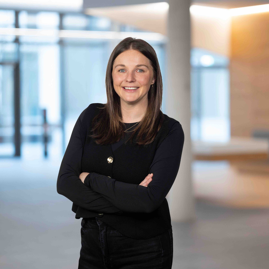 Laura Nabinger - Projekteinkäuferin - WOLFF & MÜLLER Holding GmbH & Co ...