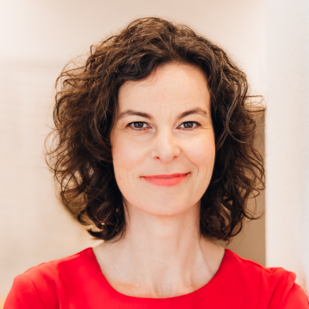 Szilvia Lengyel - Interimsmanagerin - Eigene | XING Szilvia Lengyel - Interimsmanagerin - Eigene | XING